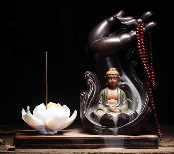 Ý nghĩa của việc đốt nhang trầm - Nhang Diên Phú